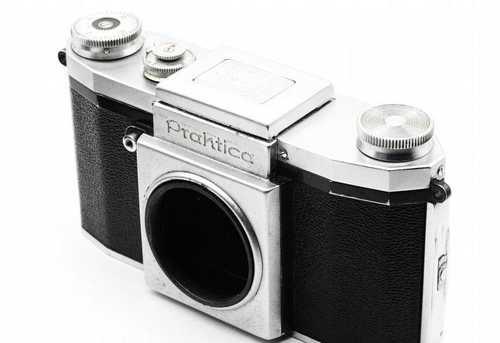 Фотоаппарат Praktica 1 конца 40-х годов