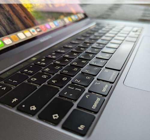 Apple MacBook Pro 16