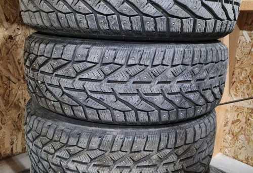 Tigar Ice 235/65 R17