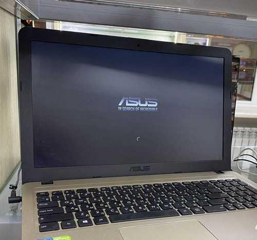 15.6" ASUS R540N, Pentium, RAM 8 ГБ, 1000 ГБ, Intel HD Graphics 505