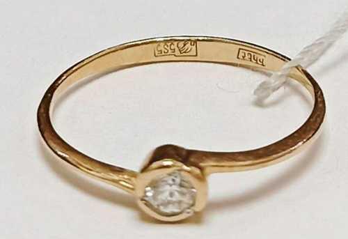 Золотое кольцо с бриллиантом 585 проба 17 размер