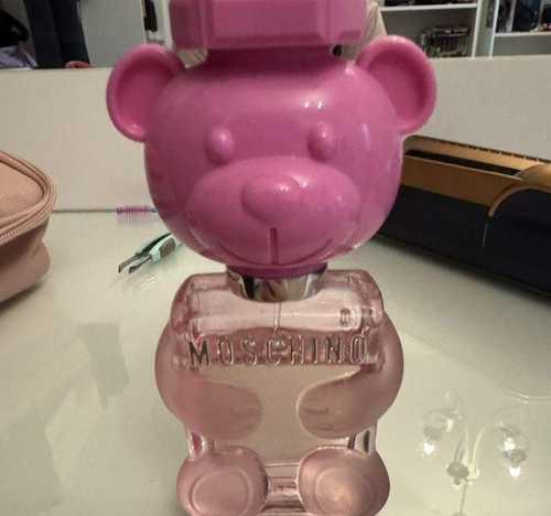 Toy 2 Bubble Gum Moschino