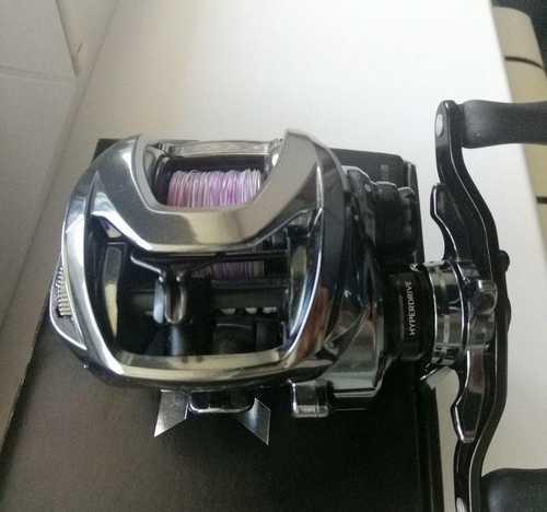 Мультипликаторная катушка Daiwa 21 Steez Limited S