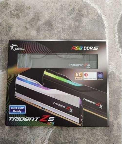 DDR5 G.Skill 7800 32GB Trident Z5 RGB
