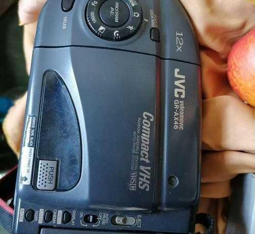 Compact vhs видеокамера