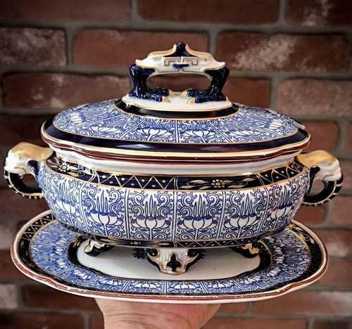 Соусник /террин Royal Worcester. Антиквариат