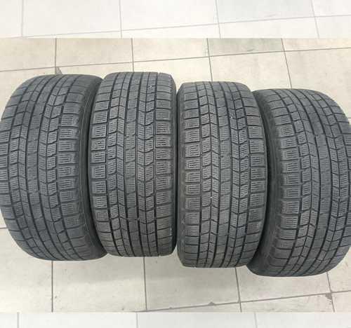 Dunlop Graspic DS3 215/50 R17 91Q