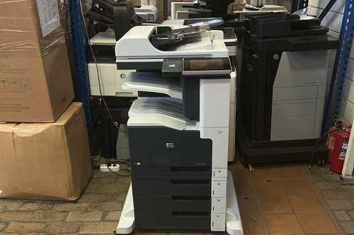 HP LaserJet 700 Color MFP M775