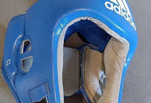 Боксерский шлем adidas aiba