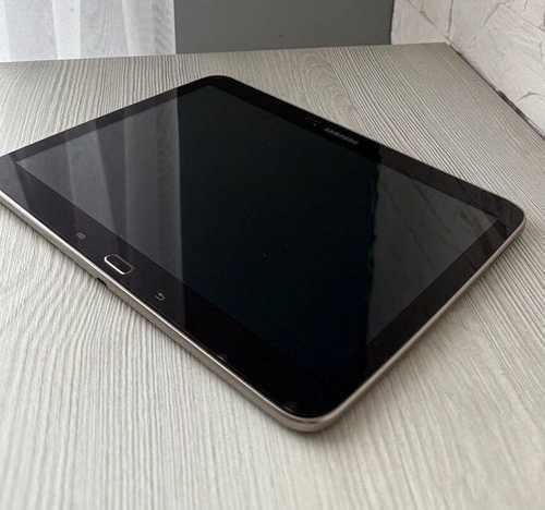 Планшет Samsung galaxy tab 3 GT-P5200