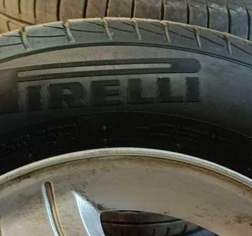 Pirelli Cinturato P1 185/65 R14