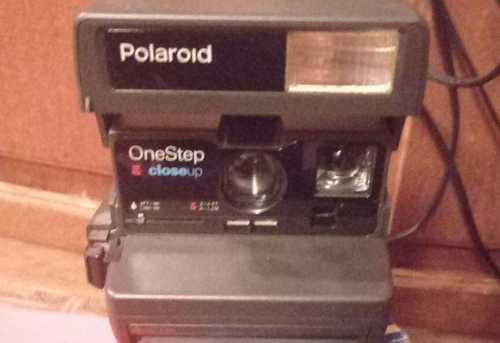 Polaroid 600 film One-step Closeup