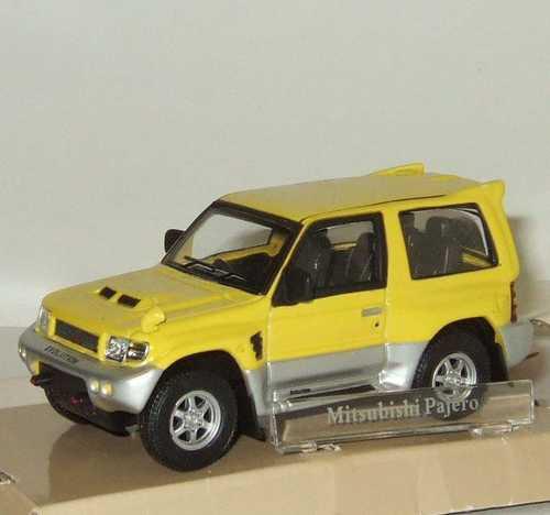 Mitsubishi Pajero Evolution Cararama 1:43