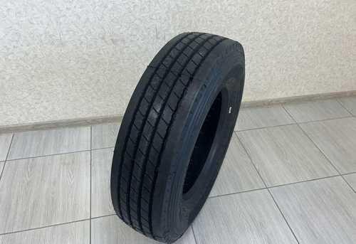 Грузовая шина 215/75R17.5 на Terex TR100