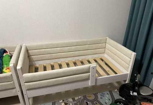 Детская кровать с мягкими бортиками