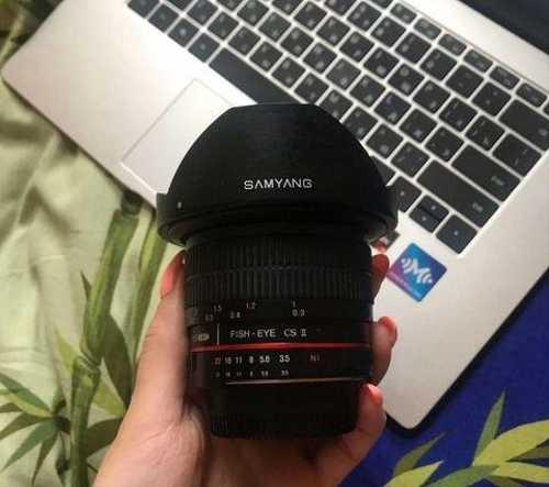 Фишай samyang 3.5/8 мм для Nikon