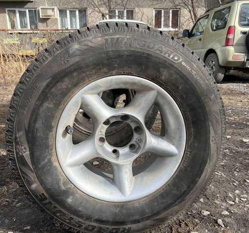 Roadstone Winguard WinSpike SUV 265/70 R16