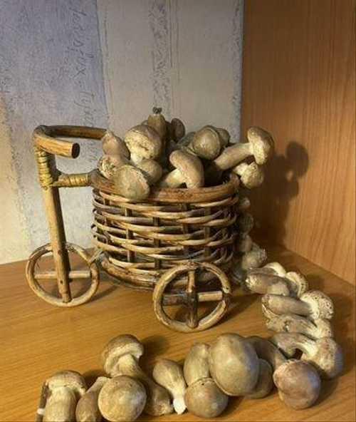 Декор корзинка с грибами