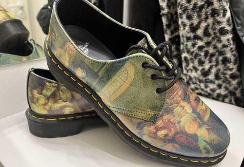 Dr. Martens x William Hogarth Collection