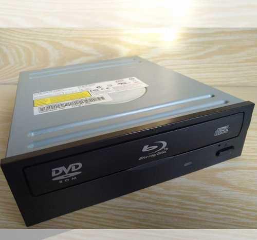 Blu-Ray привод lite-ON BD-ROM DH-401S