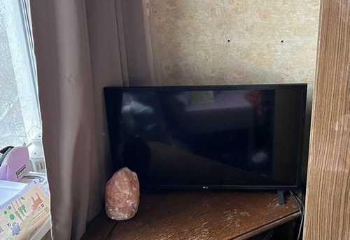 Тумбочка под телевизор угловая