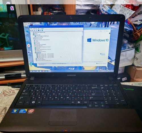 15.6" Samsung R540, Core i3, RAM 3 ГБ, 320 ГБ, Intel HD Graphics