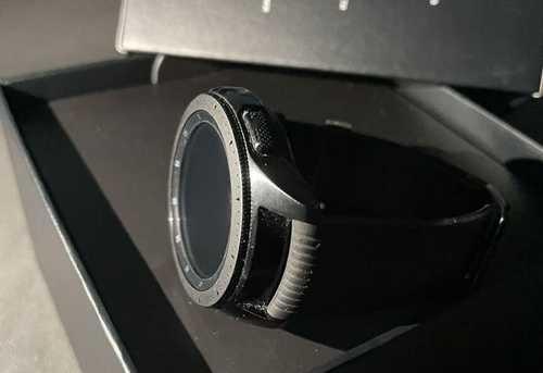 Умные часы Samsung Galaxy Watch 42 мм