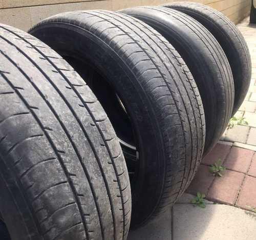 Yokohama Advan db decibel 2.25/55 R17