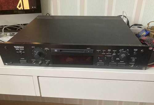 Tascam MD-501 MiniDisc Recorder