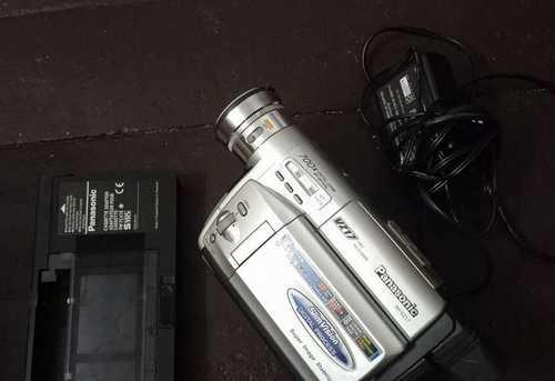 Видиокамера Panasonic NV-VZ17 + кассетный адаптер