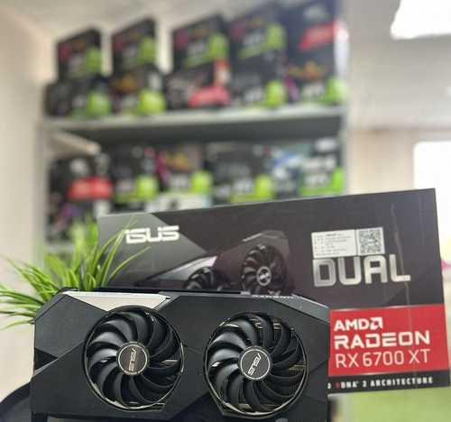 Видеокарта rx 6700 xt