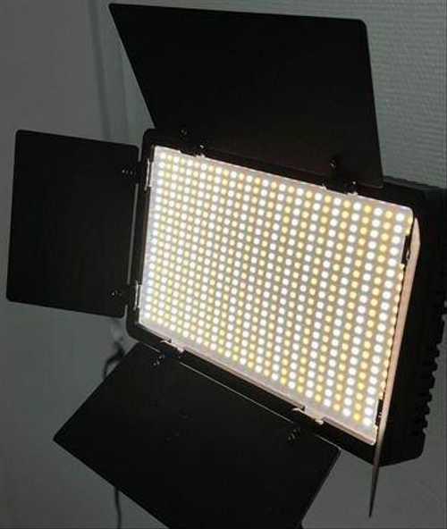 Видеосвет Pro LED 600 со штативом