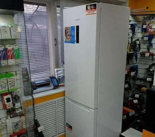 Холодильники Indesit ITS 5200 W