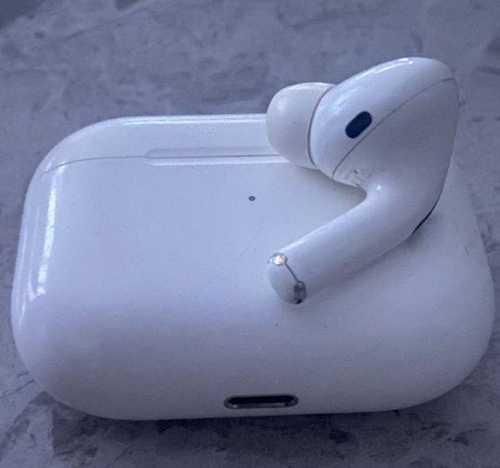 Беспроводные наушники apple airpods