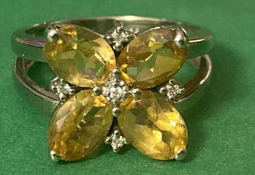 Кольцо с бриллиантами и цитринами