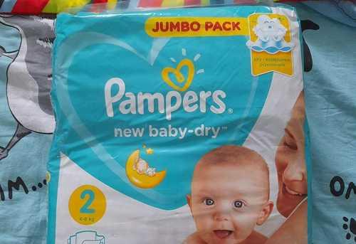 Продам упаковку подгузников Pampers 2 (4-8кг)