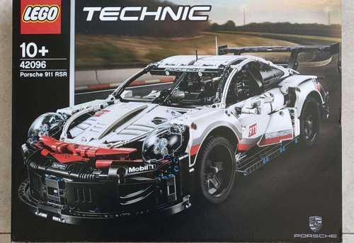 Lego Technic Porsche 911 RSR 42096
