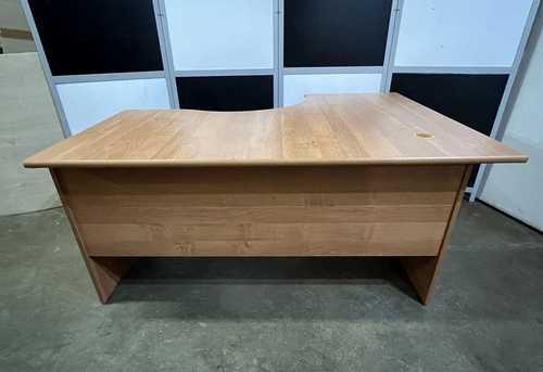 Стол угловой ст051 (160х120х75см), бу