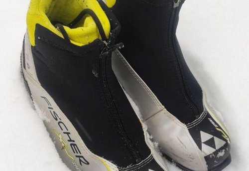 Лыжные ботинки fischer XJ sprint 37р NNN