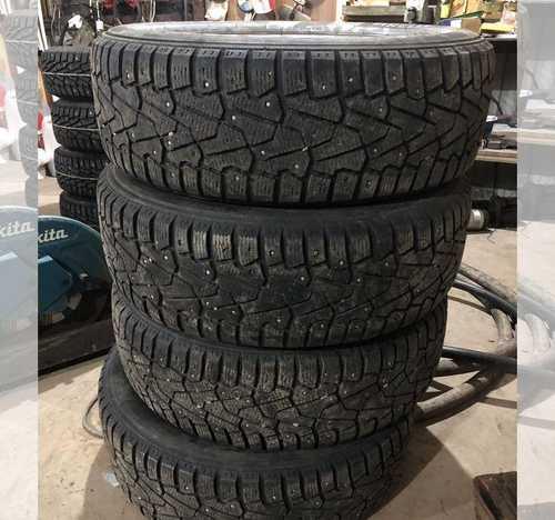 Pirelli Ice Zero 195/65 R15 95T