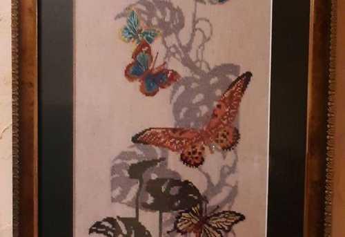 Картина "Бабочки" вышитая крестом багет