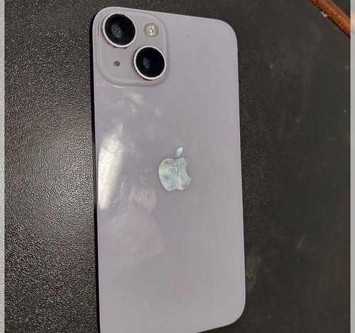 Задняя крышка iPhone 14