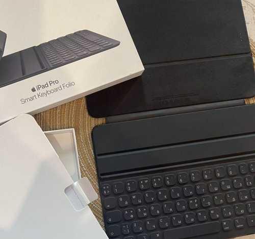 Клавиатура apple keyboard folio iPad pro 11