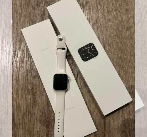 Apple Watch SE 40mm 2020