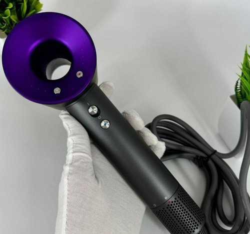 Фен для волос dyson