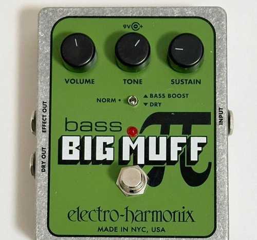 Педаль эффектов для бас гитары Bass Big Muff Pi