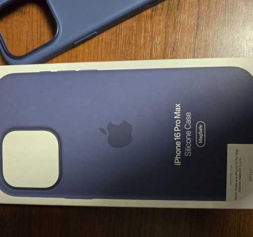 Оригинальный чехол iPhone 16 pro max