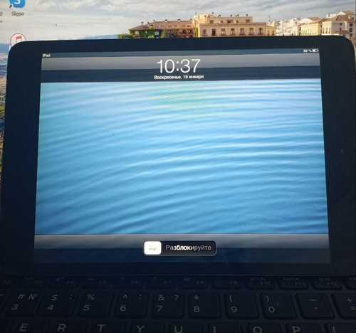 iPad mini 1 (iOS 6.1.3, редкий)