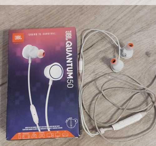 Наушники JBL qantum50