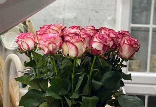 Цветы с доставкой розы
